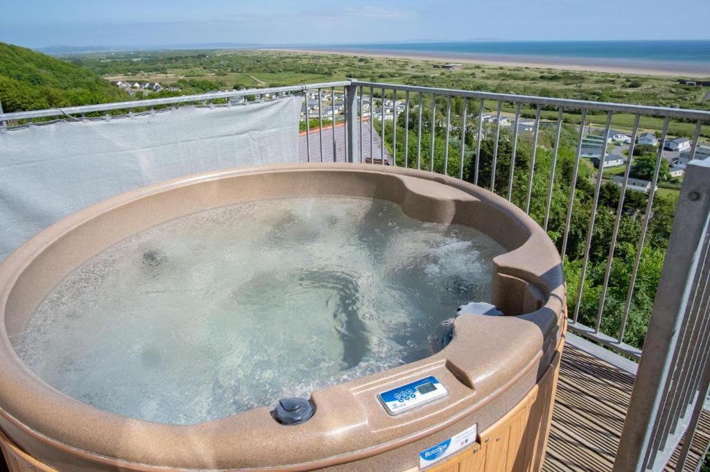 Caldey - 2 Bedroom Apartment - Pendine, Pendine – Tarifs 2024