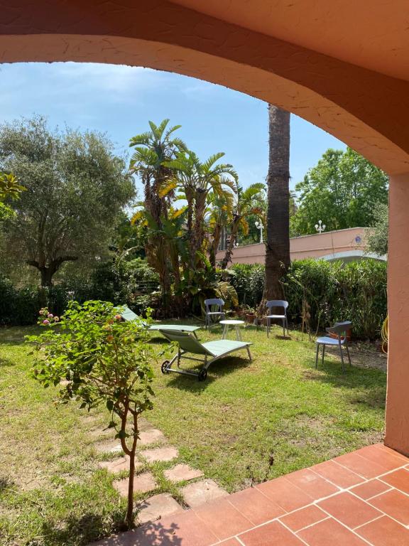 Vacation Home VILLETTA PORTOROSA CON TERRAZZA E GIARDINO ANTECEDENTI AL ...