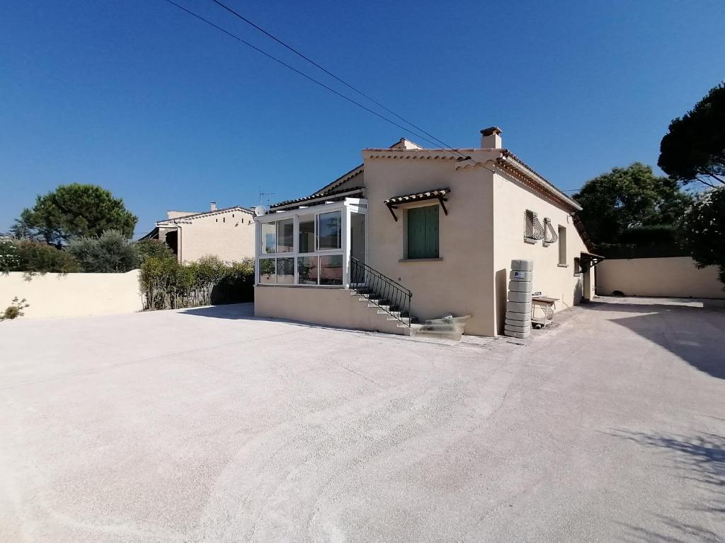 Villa KPS, Pujaut – Updated 2023 Prices