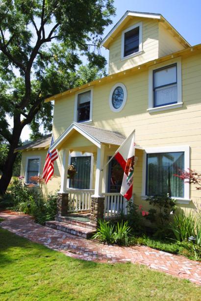 Bear Flag Inn, Calistoga – Precios actualizados 2023