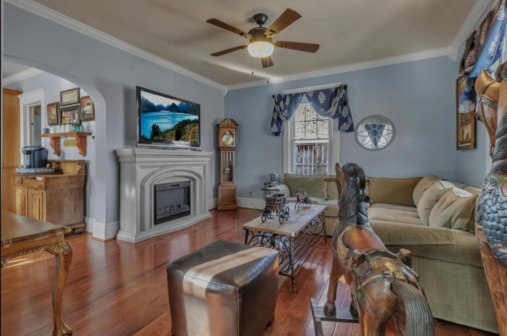 Home of The Carousel, North Tonawanda (prezzi aggiornati per il 2024)