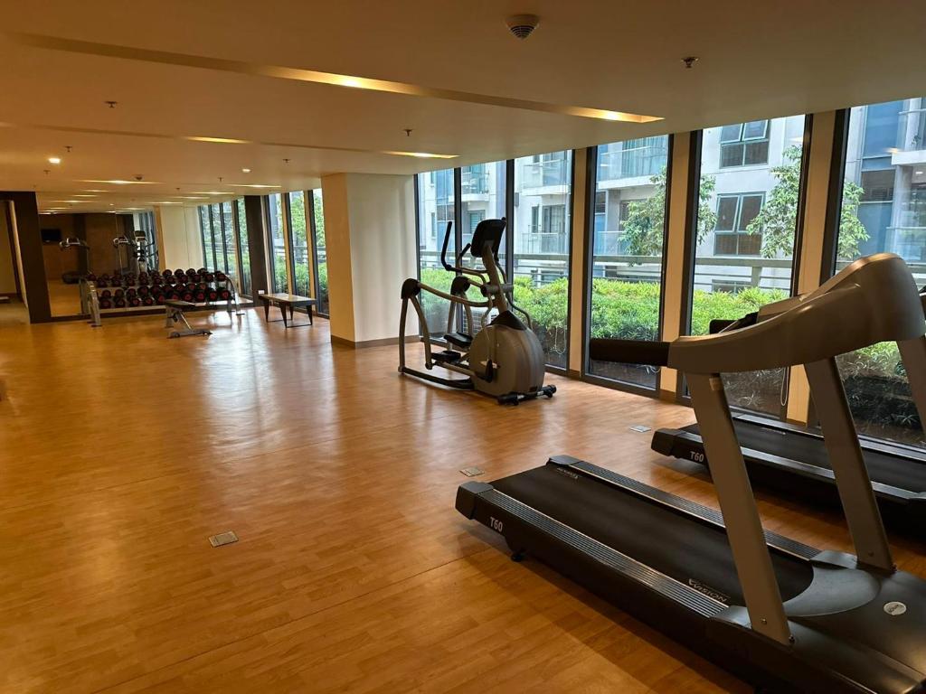 NAIA Terminal 3 Insane Interior, Be the Boss, Manila (updated prices 2025)