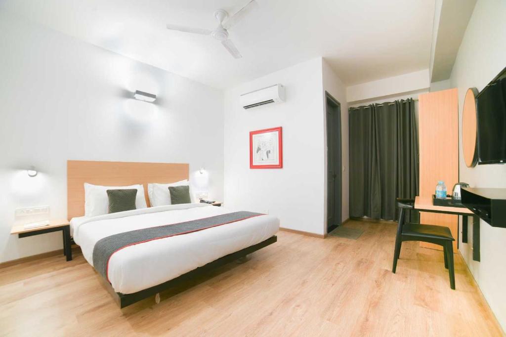 Townhouse 1230 Yu Turn, Noida – Updated 2023 Prices