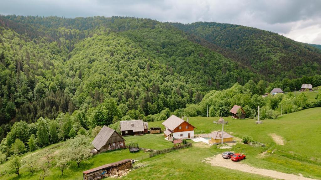 Casa Pin, Răchiţele (updated prices 2025)