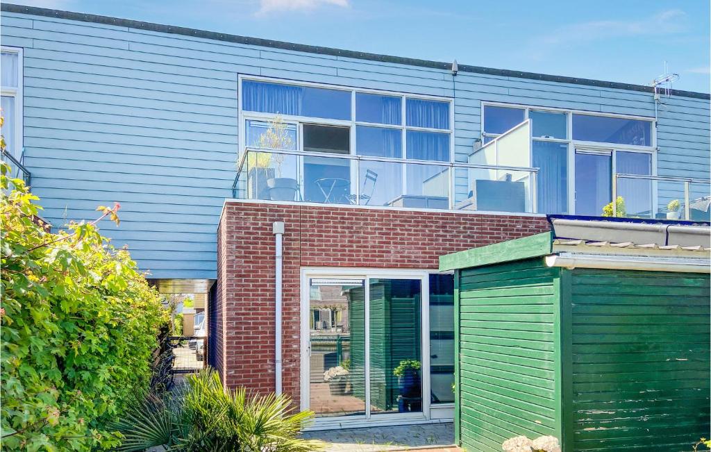 Awesome Home In Oude Tonge With Wifi And 2 Bedrooms, Oude-Tonge ...