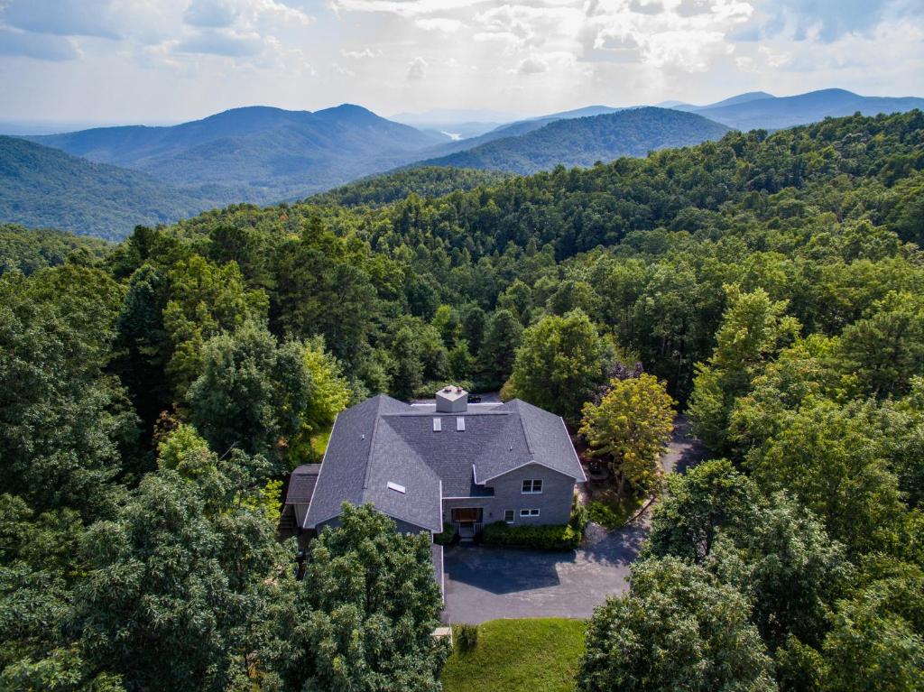 Havencrest Luxury Home with Long Range Mountain & Lake Lure Views!, Old ...