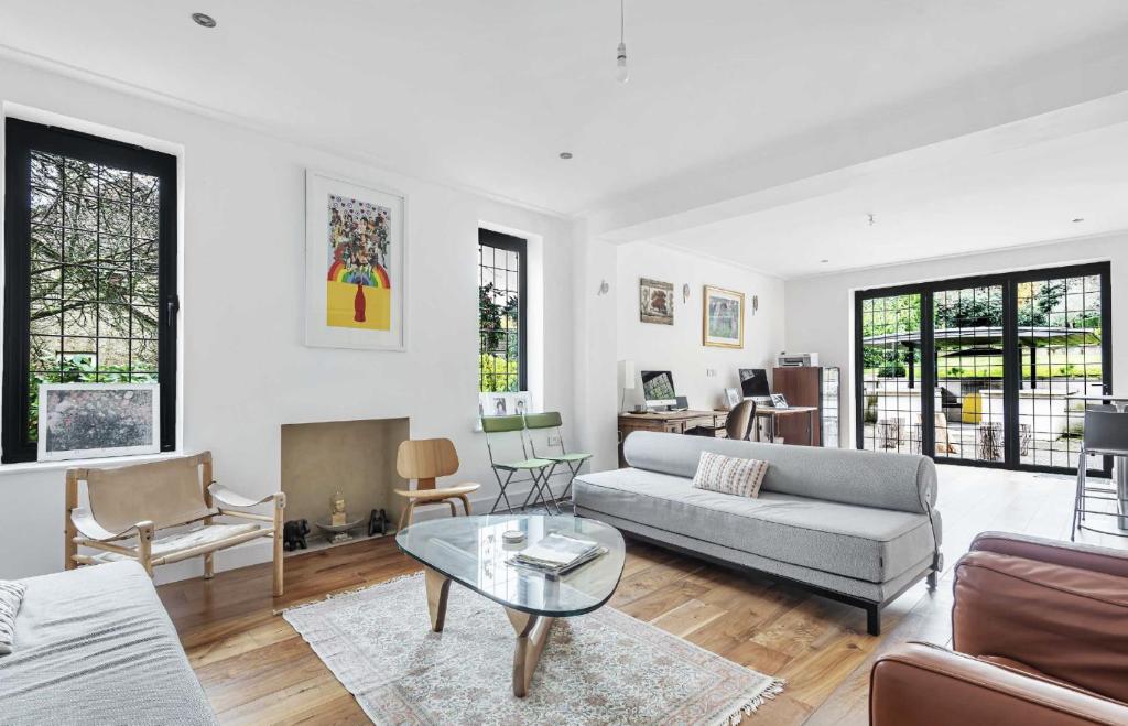 Heavenly London - Whetstone Boutique Hotel, New Barnet (updated prices ...