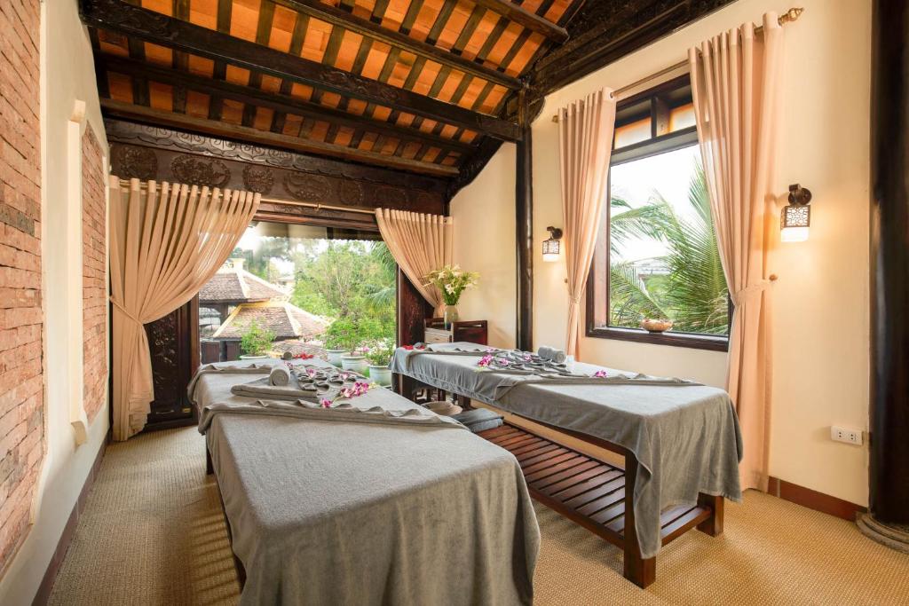 Emeralda Resort Tam Cốc, Ninh Binh (updated prices 2025)