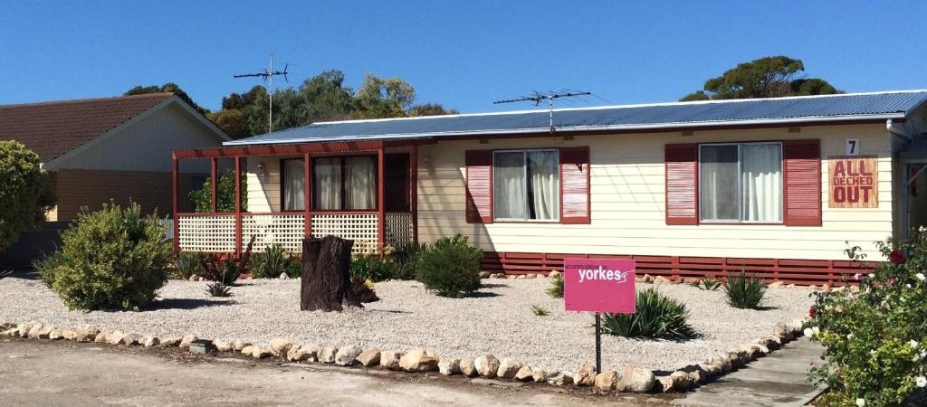 All Decked Out in Edithburgh, Edithburgh (updated prices 2025)