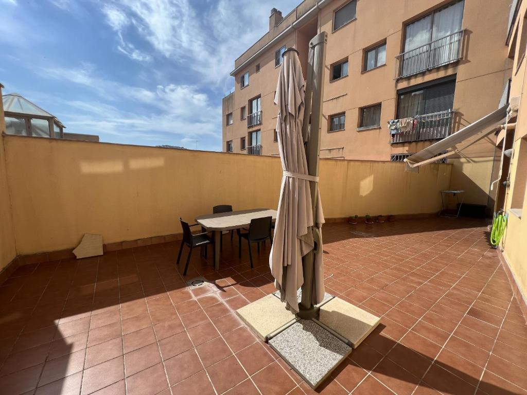 Pep Ventura, Roses (updated prices 2025)