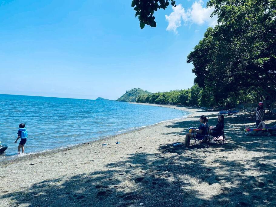 Beach Front Cabin with Treehouse, Bulata (updated prices 2026)