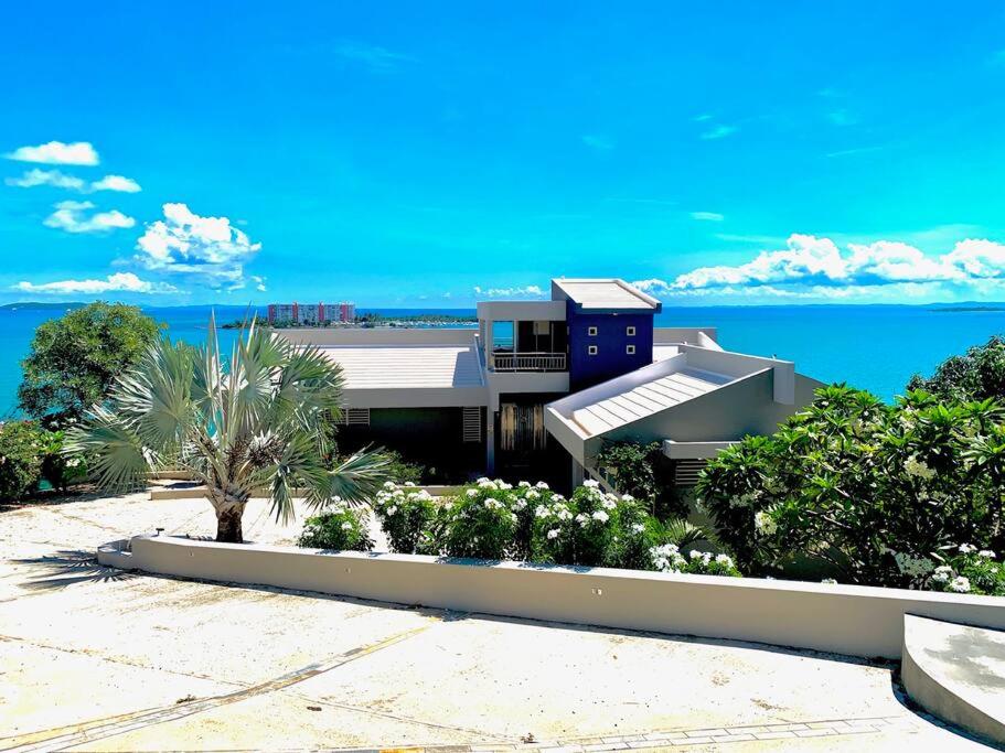 Villa Beautiful oceanfront home amazing panoramic view (Puerto Rico ...
