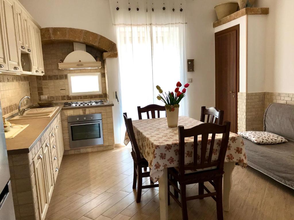 Achille, Capilungo (updated prices 2025)