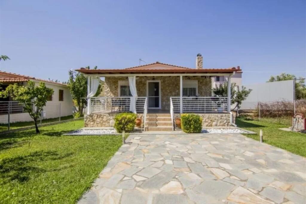 Villa Nia, Karianí (updated prices 2026)