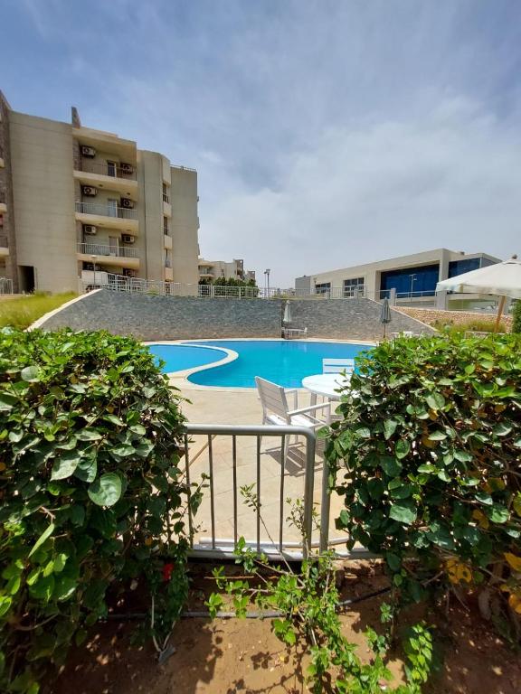 Sheikh zayed adress compound for families only, Sheikh Zayed (updated ...