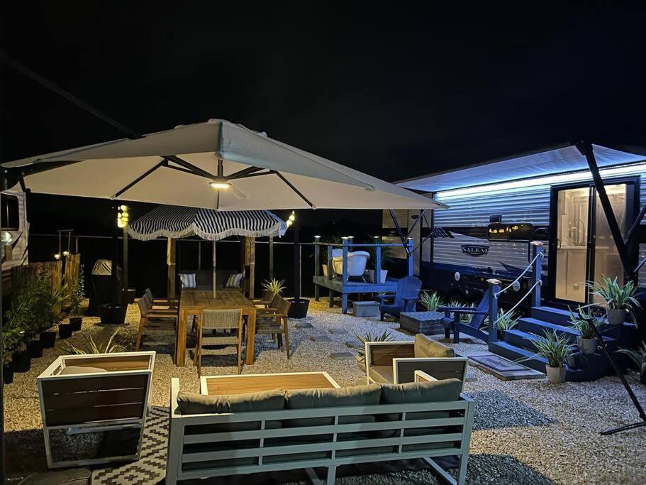 iconic rv with pool/ terrace, Arecibo (updated prices 2025)