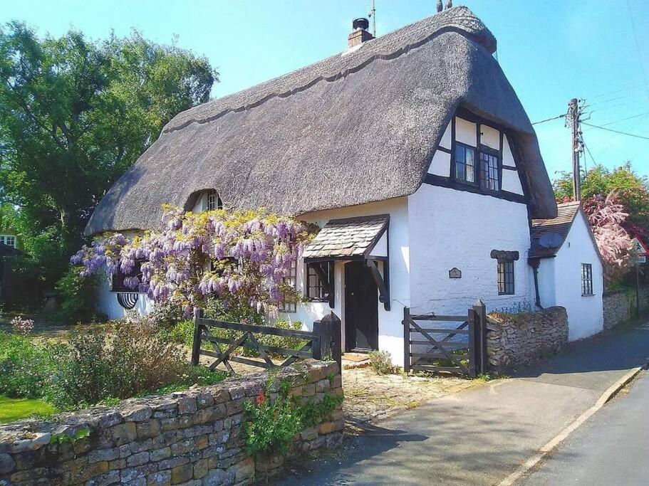 Cider Mill Cottage, Alderton (updated prices 2026)