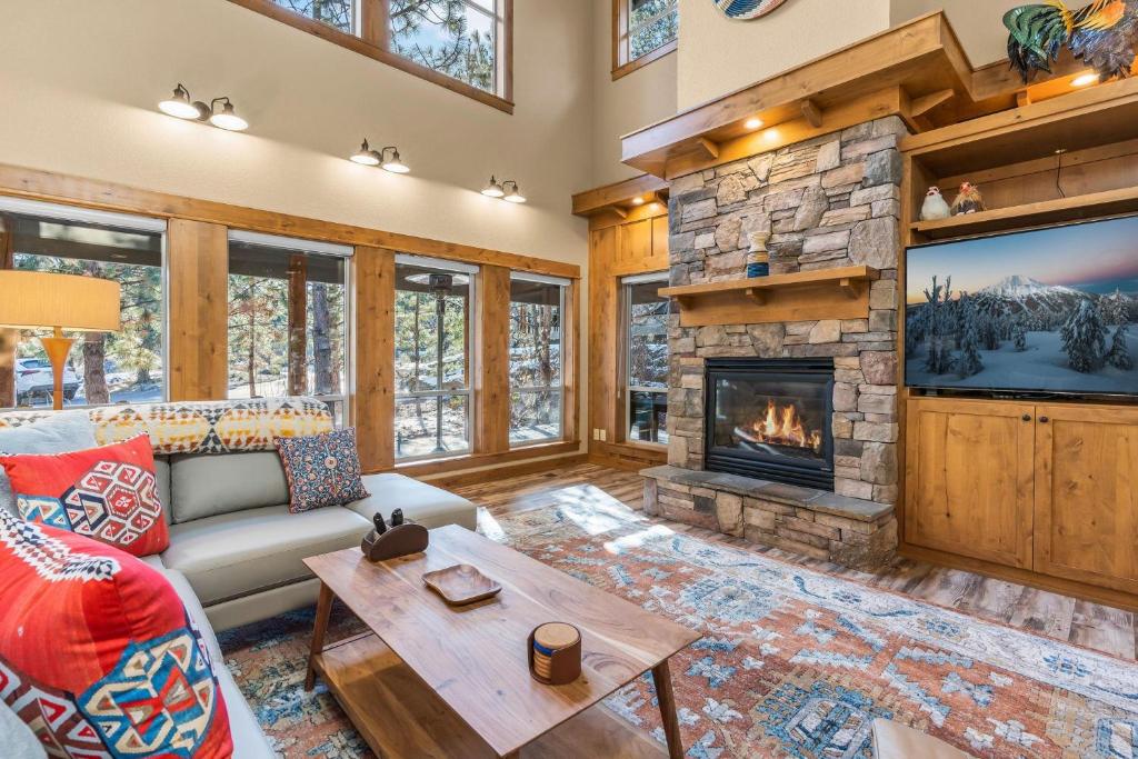 Pine House Retreat, Bend (updated prices 2026)