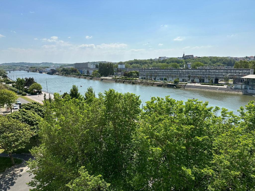 GOLDEN RESORT, Boulogne-sur-Mer (updated prices 2026)