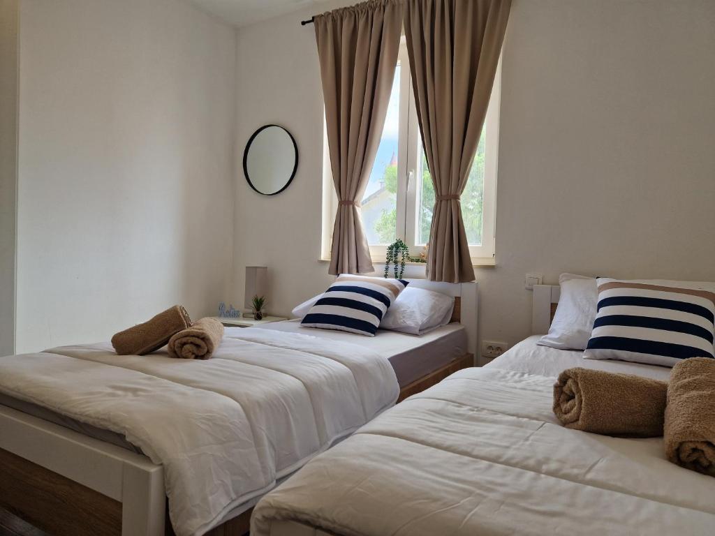 Apartmani Meri, Privlaka (precios actualizados 2024)
