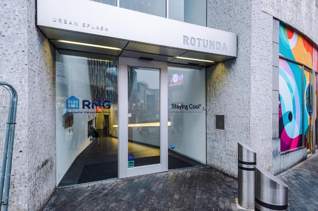 Luxury Apt Right in the City Centre! Incredible Panoramic Views! Ideal ...