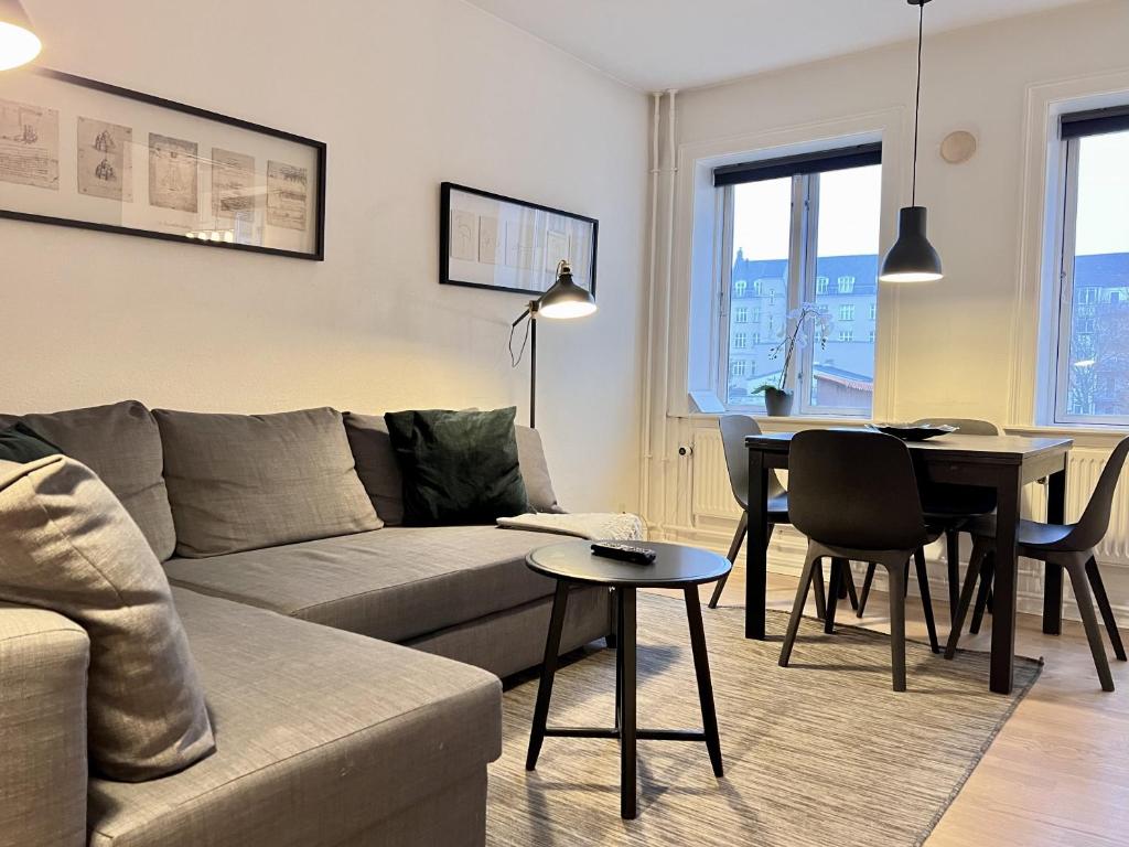 Two Bedroom Apartment In Copenhagen, Amagerbrogade 93,, Copenhagen ...