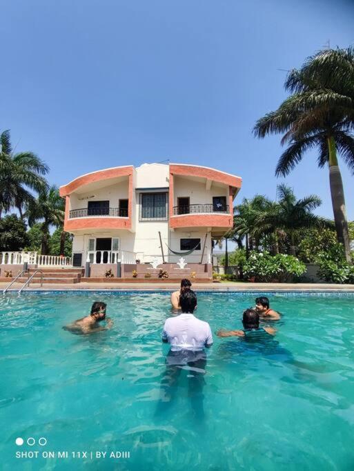 H2ogreens farmhouse, 3bhk with pool and Lakeview near Pune, Nethersole ...