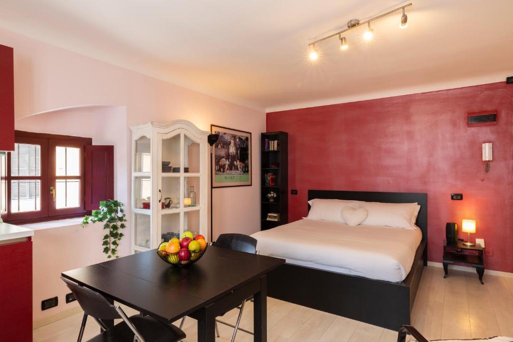 Forcella Fashion District, Milan (updated prices 2025)