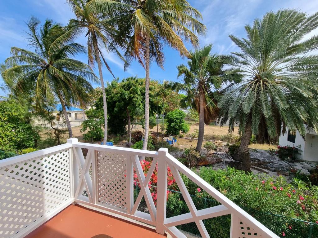 Coastal View7 One or Two bed, Christ Church (updated prices 2025)