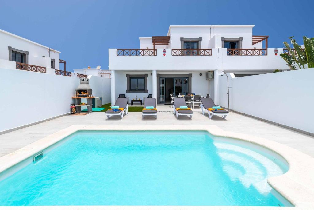 Rubi Mar, Playa Blanca (updated prices 2026)