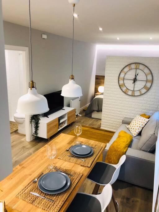 Alex Loft, Pontevedra (updated prices 2026)
