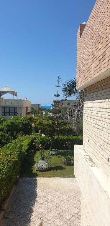 Zomoroda North Coast Chalet by Solid Pro, Dawwār Shindī Fannūsh ...