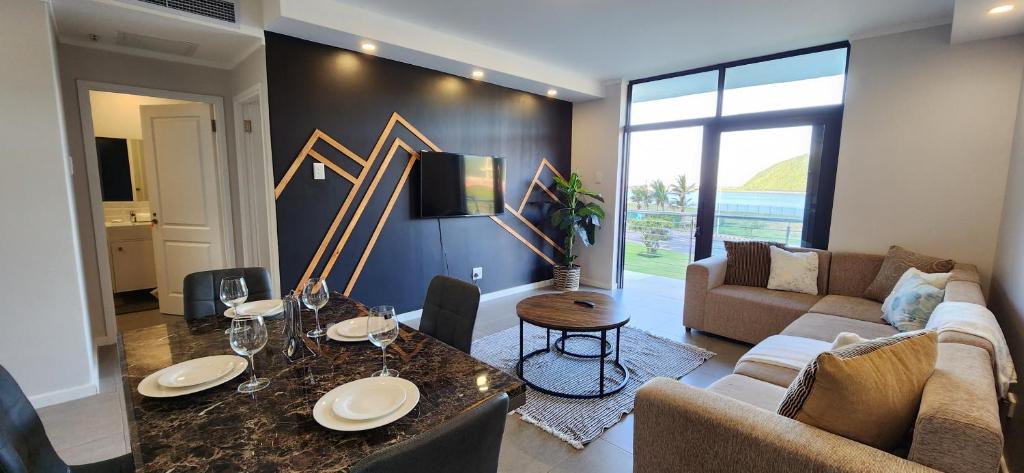 Accommodation Front - Charming 2 Sleeper in Point Waterfront, Durban ...