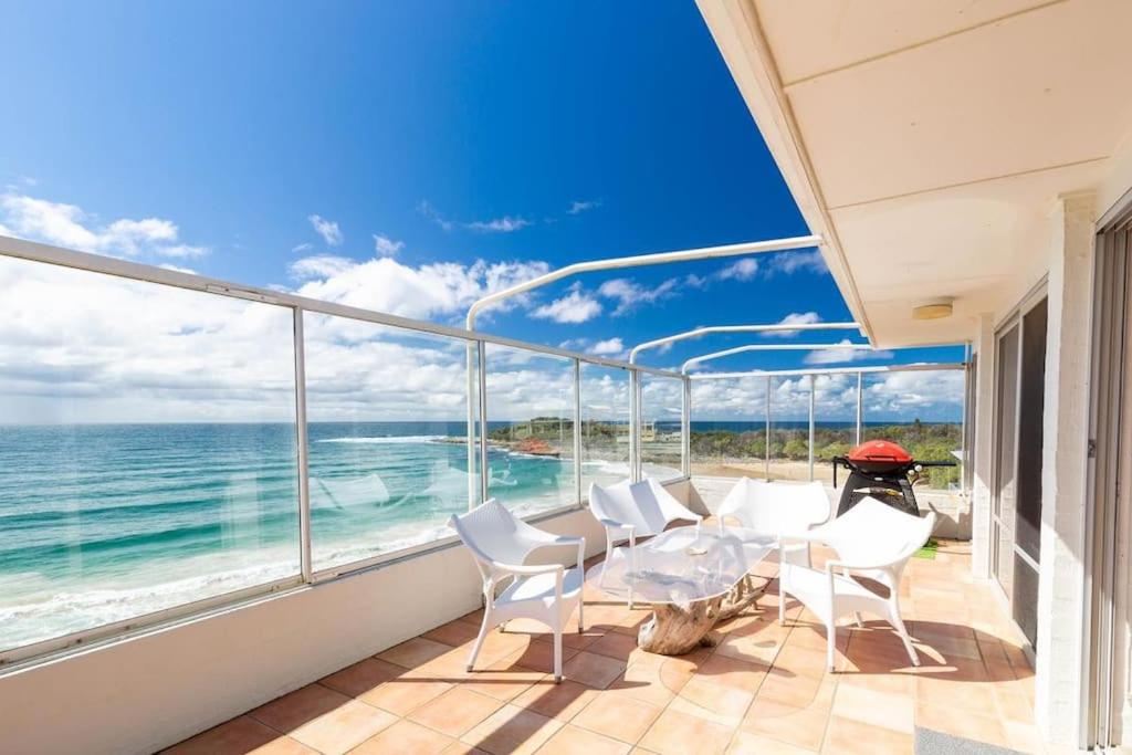Luxe Oceanfront Penthouse! Yamba's best Suncrest 5, Yamba (updated ...