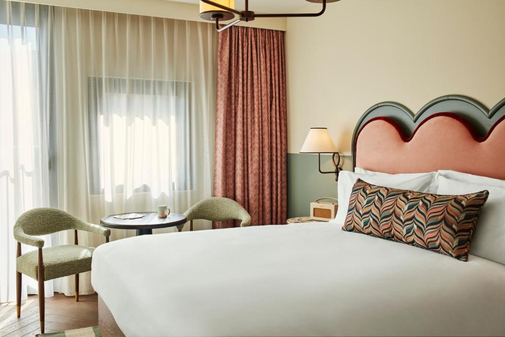 The Hoxton, Charlottenburg, Berlin (updated prices 2025)