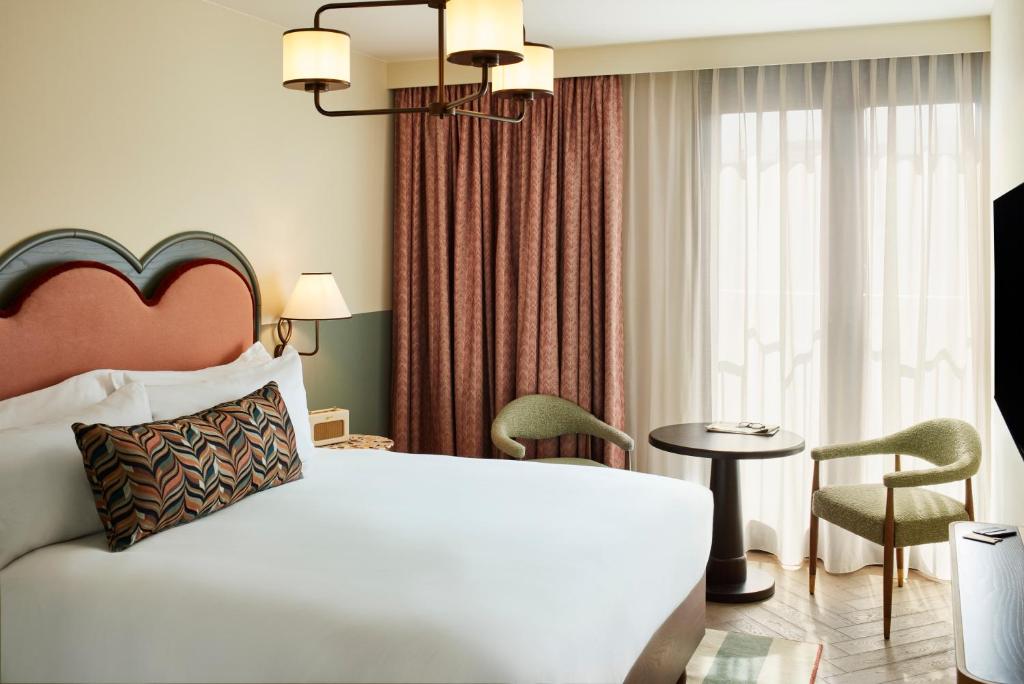 The Hoxton, Charlottenburg, Berlin (updated prices 2025)