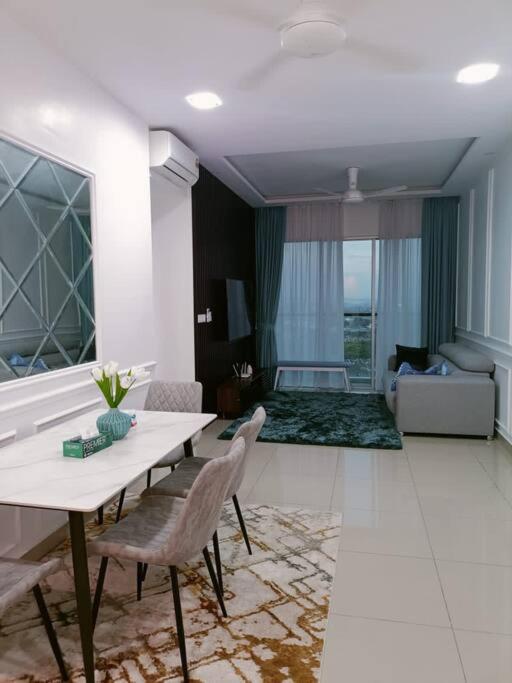 3R2B Comfy Home & Nice View Bukit Rimau, 5-6pax, Shah Alam (tarifs ...