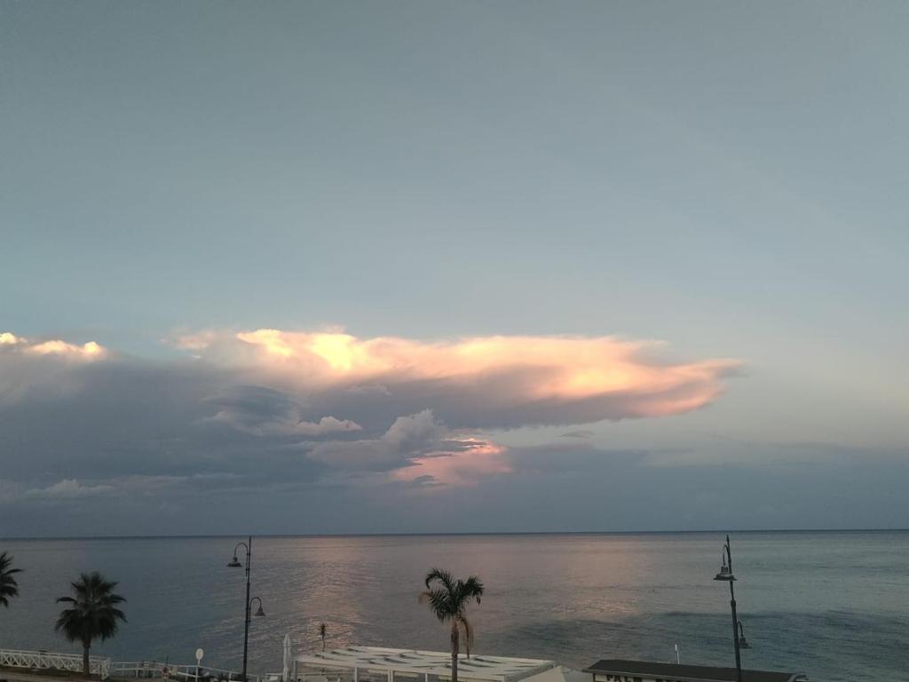 Palazzo Riitano in Guardavalle Marina - a settimane - da sabato a ...