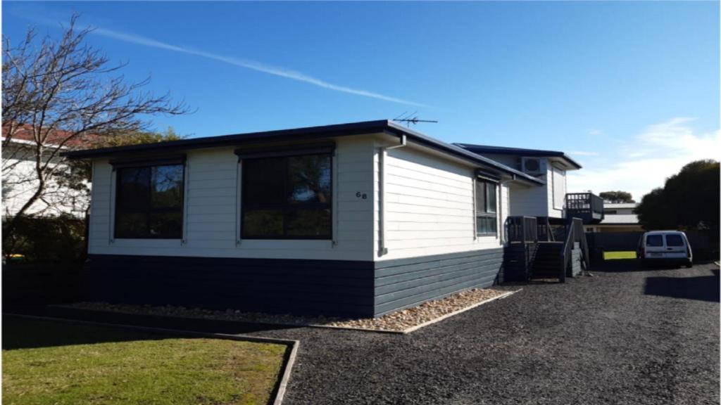 68 Lyall Street Ventnor, Ventnor (updated prices 2025)