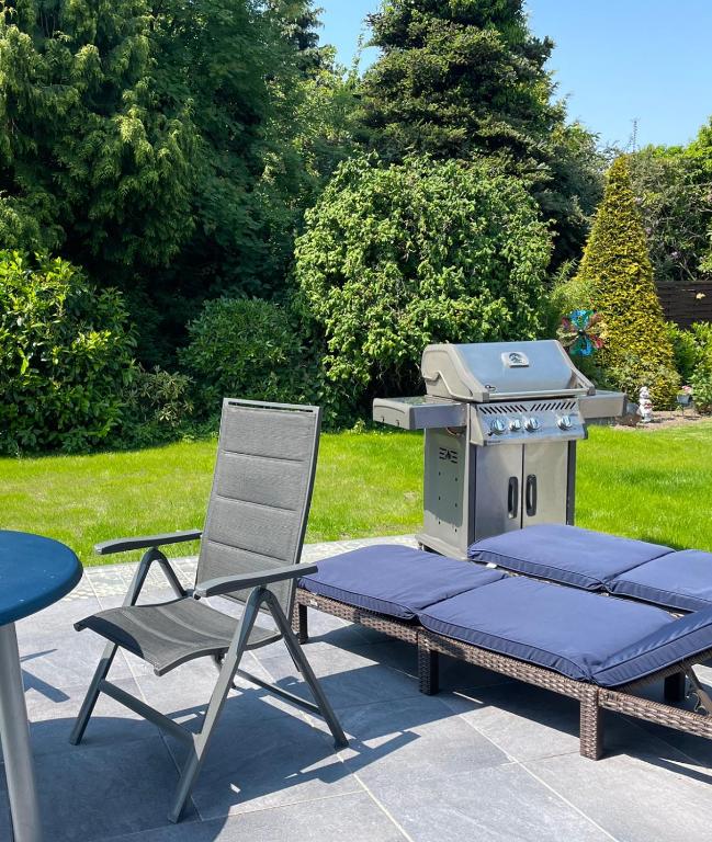 Tolle Lage, Hotelgefühl, Terrasse & BBQ, Bad Zwischenahn – Precios ...