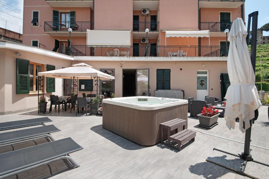 Residence Paradiso Bilocale 304, Moneglia, Italy - Booking.com