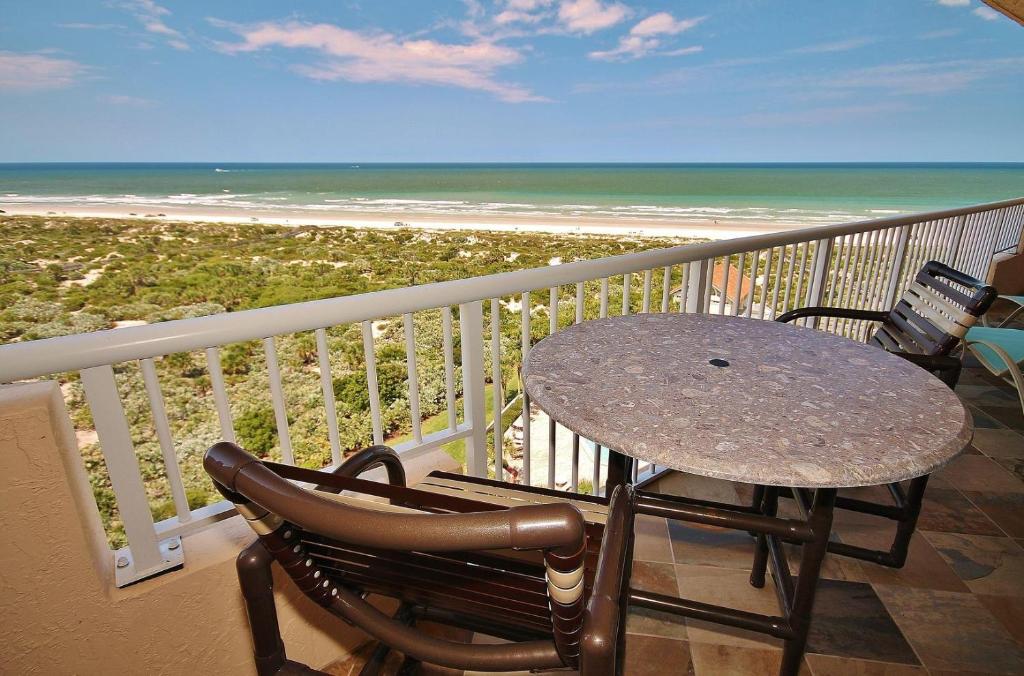 Inlet at Minorca 903, New Smyrna Beach (updated prices 2025)