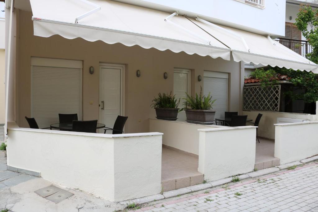 Thea Siviri, Siviri (updated prices 2025)