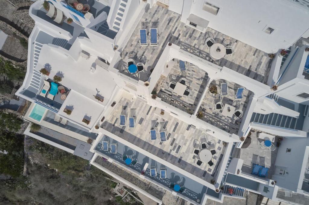 Amphitheater Cave Houses, Fira (precios actualizados 2025)