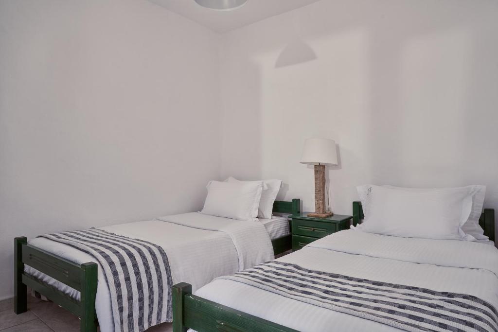 Amphitheater Cave Houses, Fira (precios actualizados 2025)