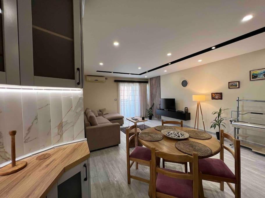 Great apartament near Lake & Blloku Area, Tirana (updated prices 2025)