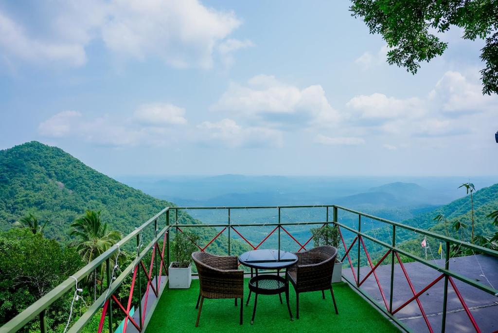 Mount Stratus Resort Vayalada, Bālūssheri (updated prices 2026)