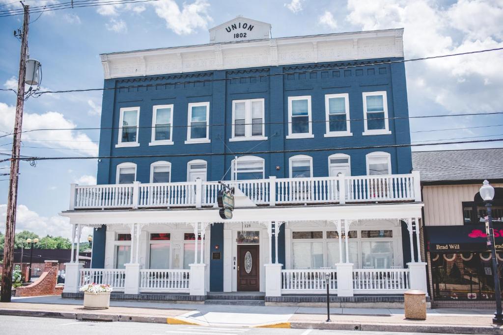 The Union Hotel, Everett (updated prices 2025)