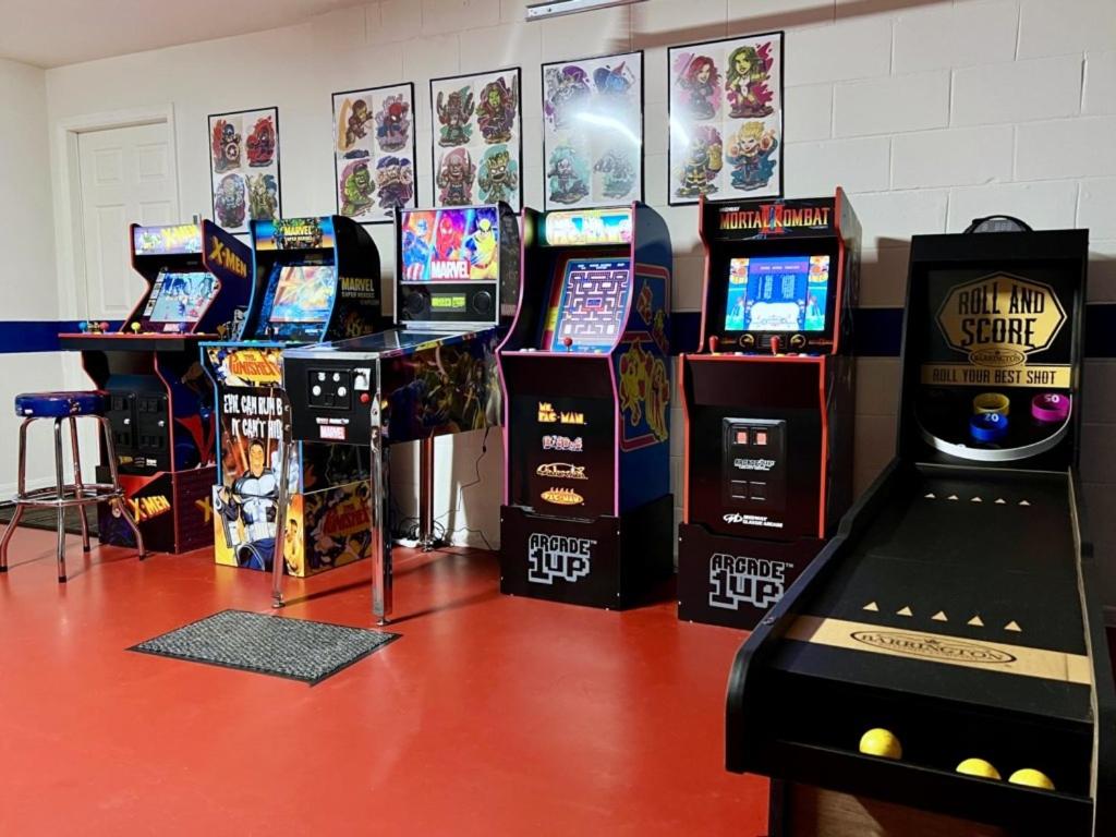 3 Bed Pool Home With Video Arcade Games home, Davenport (updated prices ...