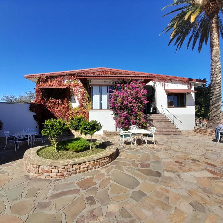 Hotel Thule, Windhoek (updated prices 2025)